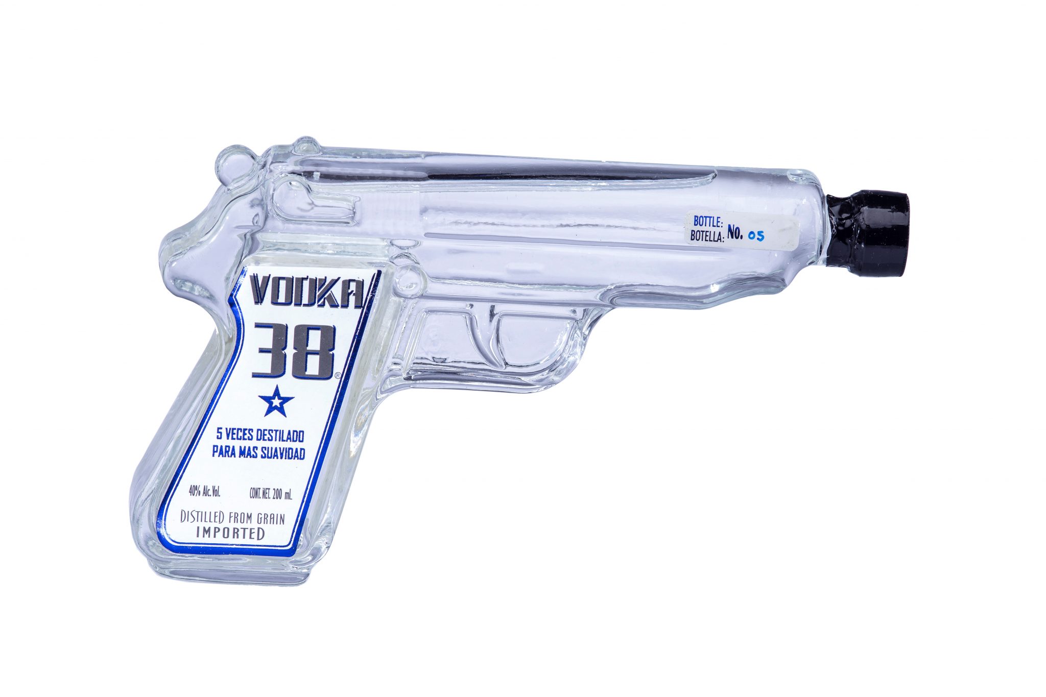 VODKA “38” EDICION PISTOLA ESCUADRA – Licores Veracruz